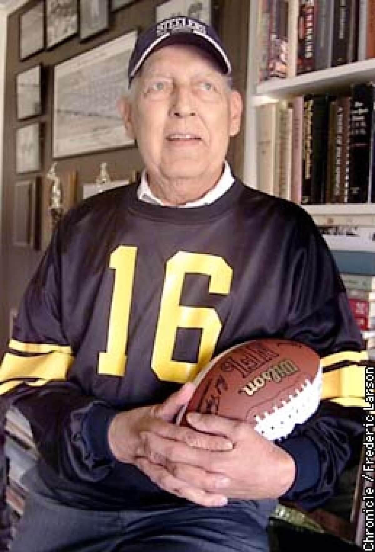 Del Manzanares a los tres ríos | Cortina de acero